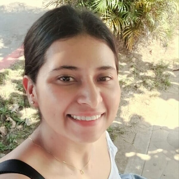 Francy - Profesor de ayuda con la tarea - $116/h