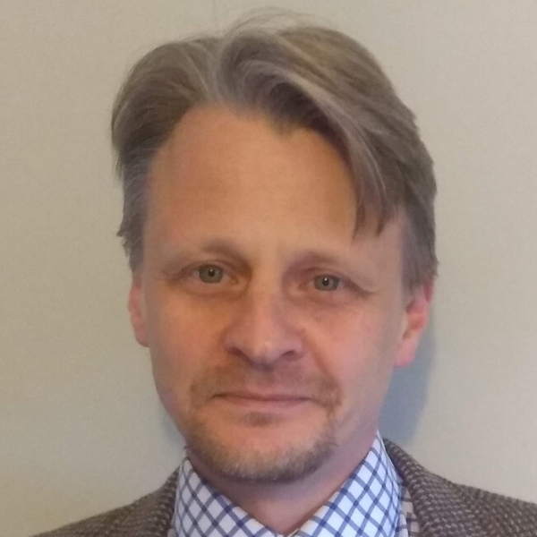 Simon - Maths tutor in Burton - 70£/h - 2 reviews