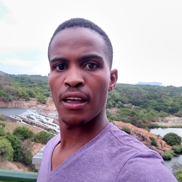 Sfiso - Football Coach - ₹1440/h