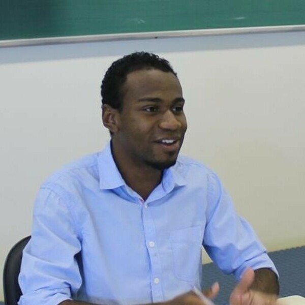 Breno - Professor de português em Belo Horizonte - R$ 40/h - 1 avaliações