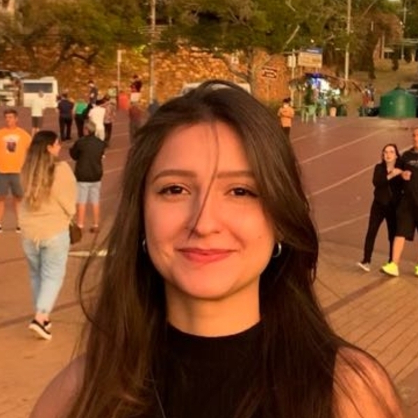 Mirielle - Professor de português em Goiânia - R$ 80/h - 1 avaliações