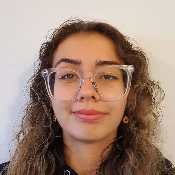 Kathryn - London,: Graduate from King's College London , teaching ...