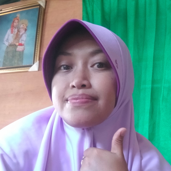 Nur - Guru mengaji - 20000 Rp / jam