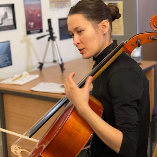 Irina - Cello tutor in London - 50£/h - 3 reviews