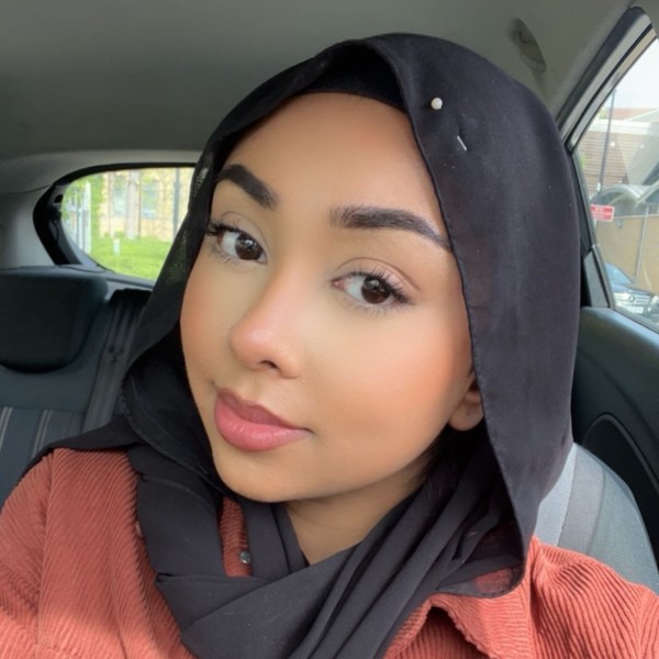 Shamia - London,: Chemical engineering graduate with A levels in Chemistry, Maths and Psychology ...