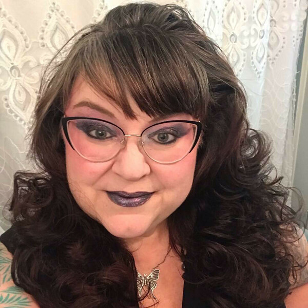 Susan - Mythology tutor - RM212/h