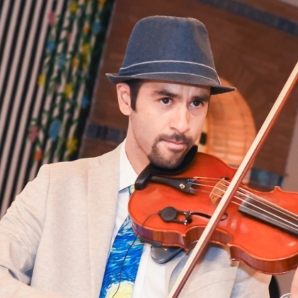 RAFAEL - Profesor de guitarra en Moroléon - $300/h - 1 opiniones