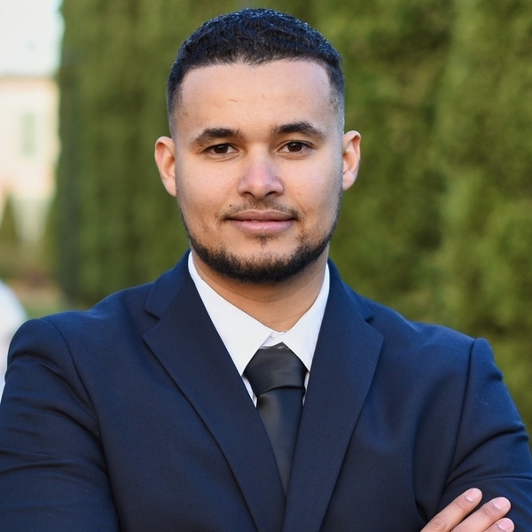 Oussama - Prof d'arabe à Labège - 18€/h - 5 avis - 33 Élèves accompagnés