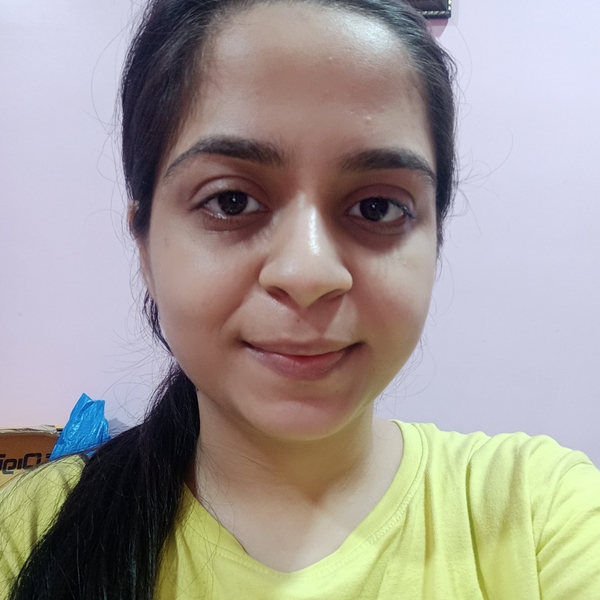 Anushka - English teacher in Nagpur - ₹1000/h