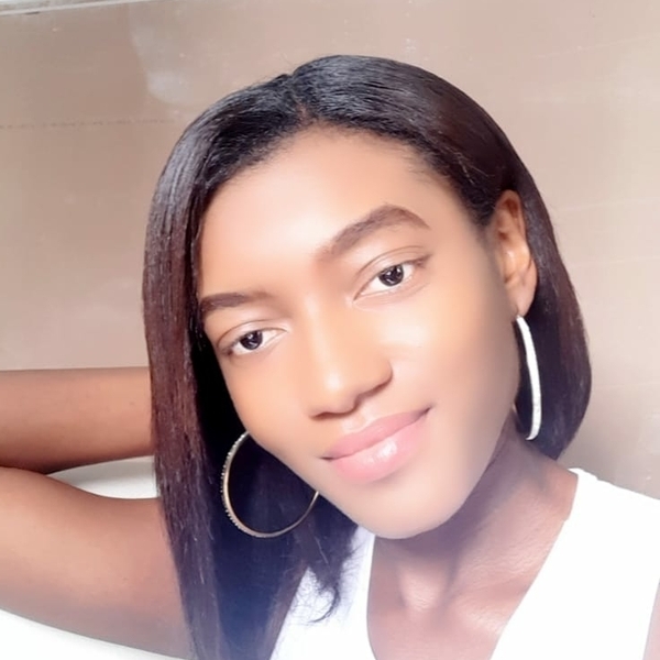 Leidy - Profe de biología - 7€/h