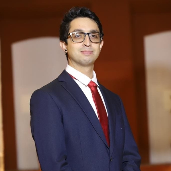 Simon - Maths tutor - 15£/h - 1 reviews