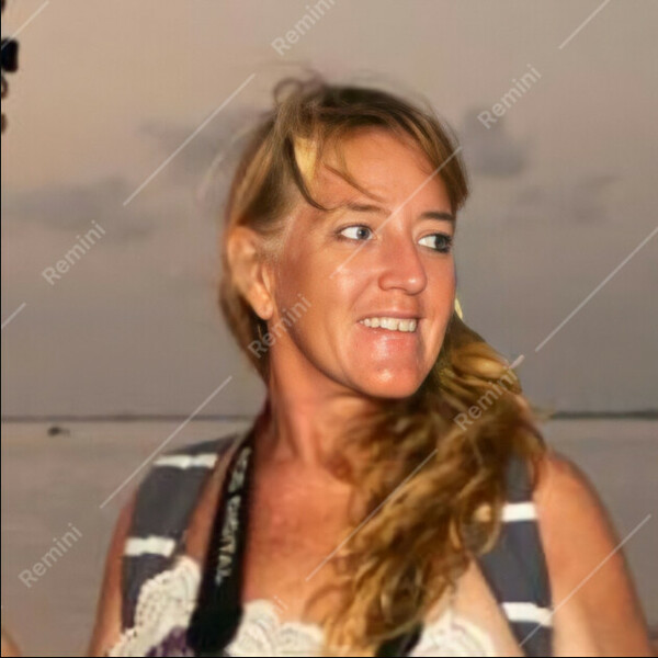 Daniela - Calligraphy tutor - 40$/h