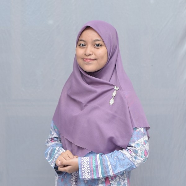 Nadia - Guru renang - 60000 Rp / jam