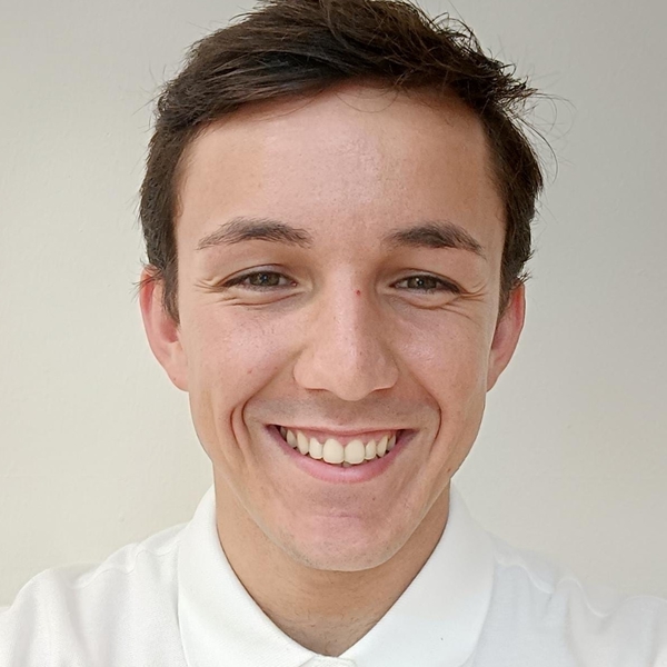 Victor - Profe de francés - $8889/h