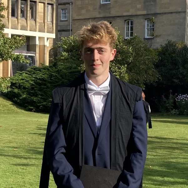 Olly - Classics tutor - 25£/h