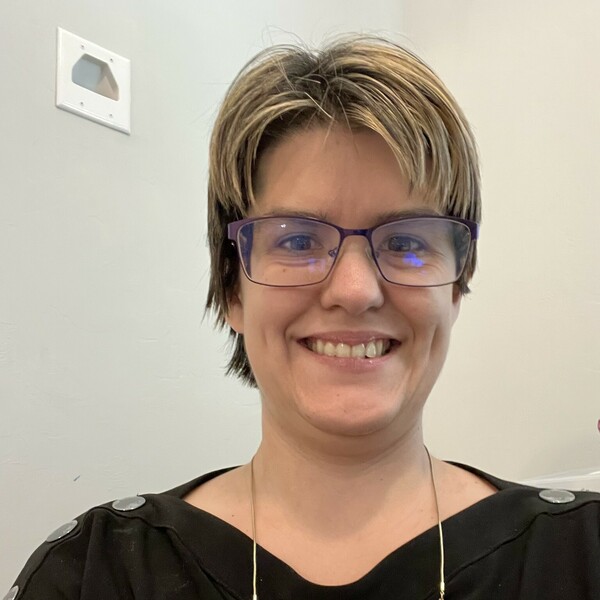 Sarah - English speaking tutor - 20$/h