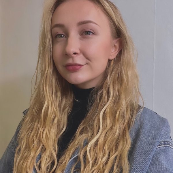 Rhiannon - English tutor - 18$/h