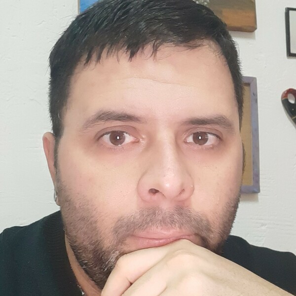 Leonardo - Profe de python - $47291/h - 38 opiniones