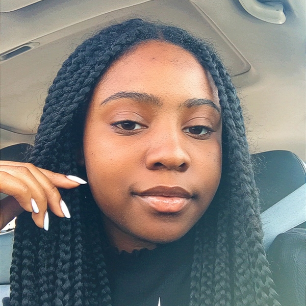 Mia - English tutor - 12$/h - 1 reviews