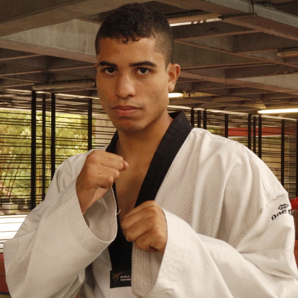 Alejandro - Entrenador personal - $14272/h Alejandro - Entrenador personal - $14272/h
