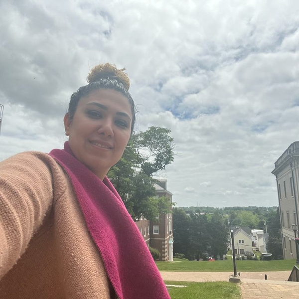 Mahsa - Math tutor - $102/h