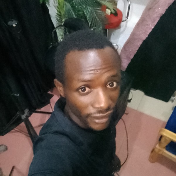 Adeyinka - Maths teacher - ₹223/h