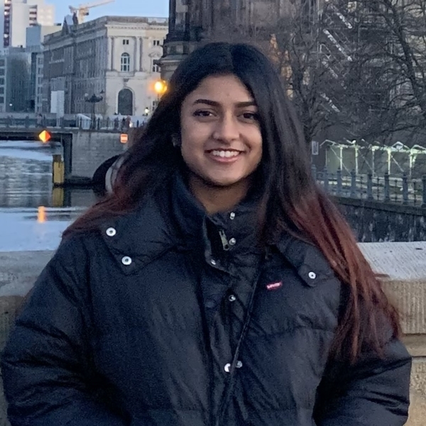 Deepshika - Englischlehrer - 20€/h - 2 Bewertungen