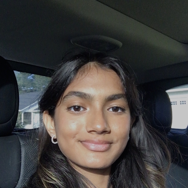 Haya - Maths teacher - ₹613/h