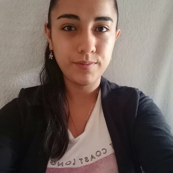 Yineth - Profesor de matemáticas - $92/h