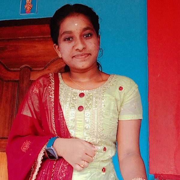 Uma - Hindi tutor - 6$/h