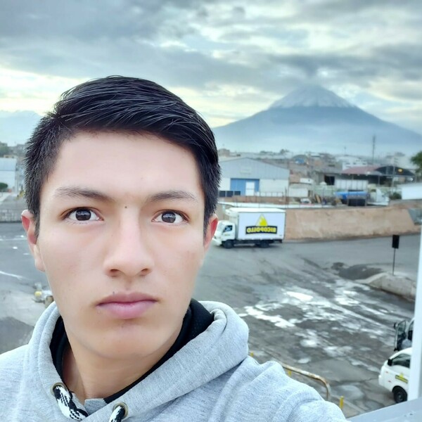 Juan E - Profe de matemáticas - 9€/h