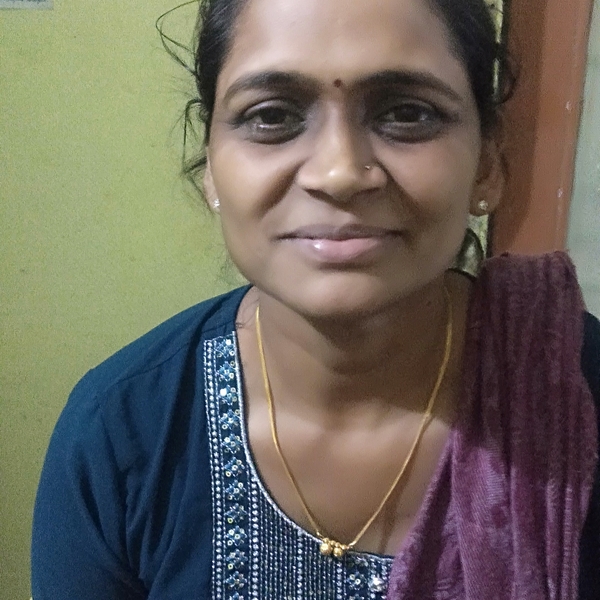 Rupali - Hindi tutor - 6$/h