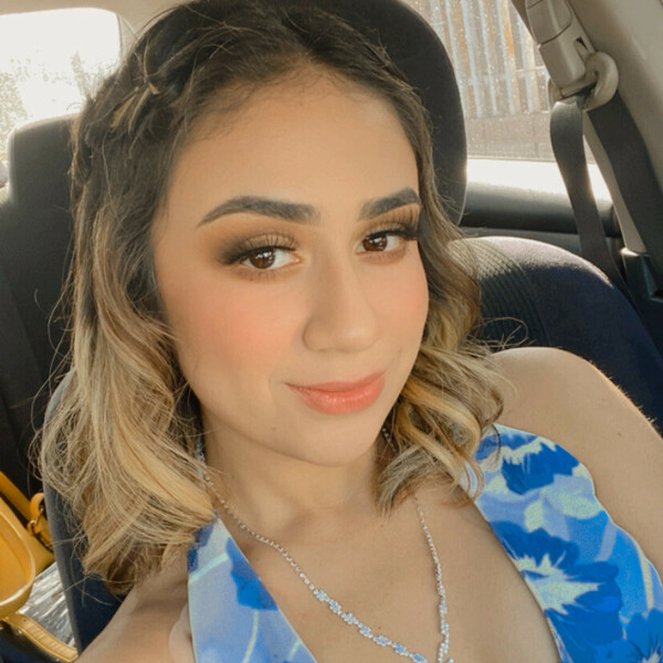 Mishell - Profesor de matemáticas en Mexicali - $60/h - 1 opiniones