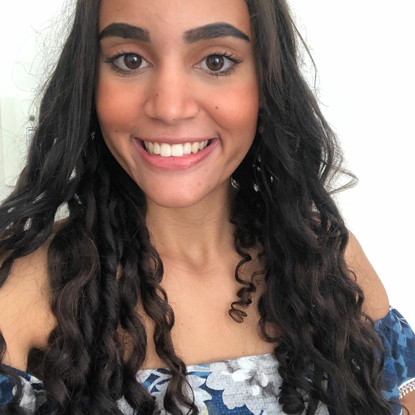 Rebeca - Professor de reforço escolar - R$ 40/h - 0 avaliações