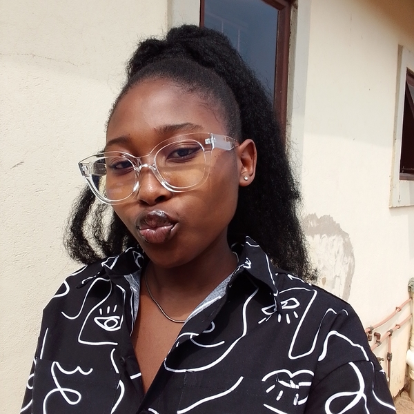 Ntokozo - English tutor - $8/h