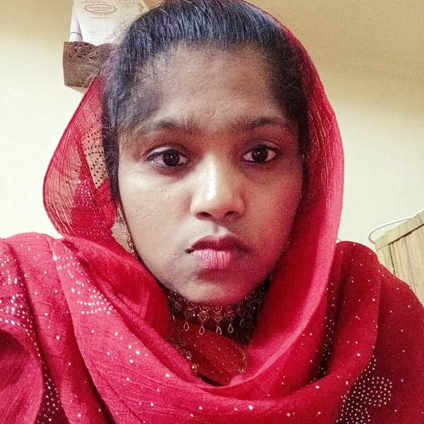 Nazreen - Matematiklärare i Stockholm - 210kr/h