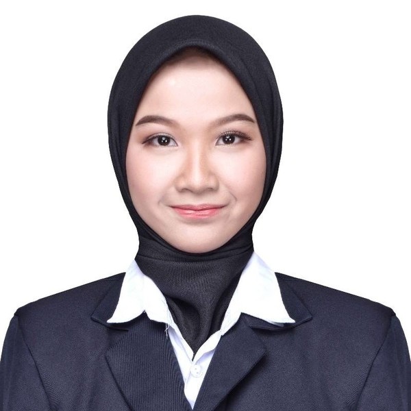 Wafa'ul - Guru biologi di Surabaya - 40000 Rp / jam