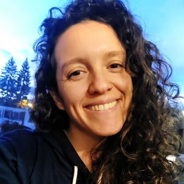 María - Bogotá,: Bióloga colombiana, bilingüe, native Spanish speaker ...