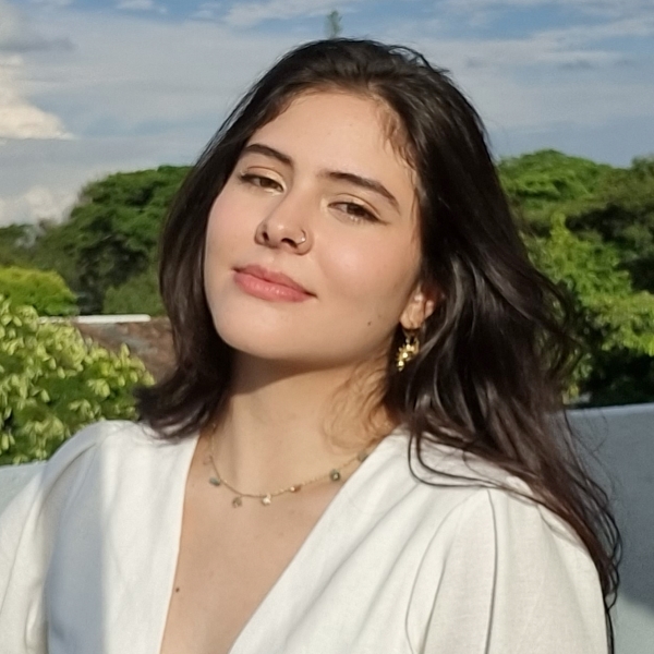 Laura - Profesor español para extranjeros - $23387/h