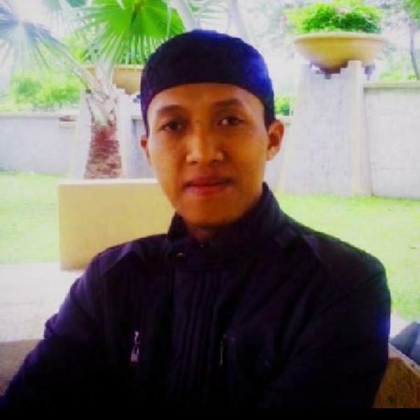 WIDADI - Guru keuangan - 3000000 Rp / jam