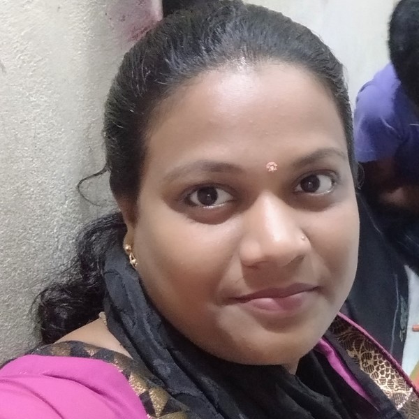 Revathy - Maths tutor - 65$/h