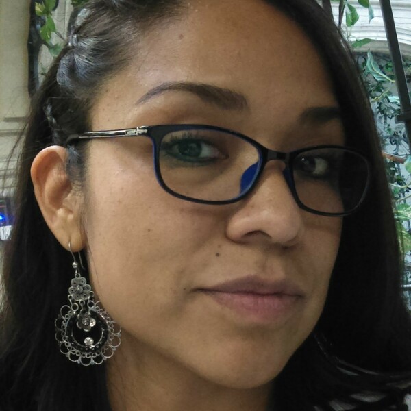 Mirla - Profe de otras ciencias - S/67/h - 7 opiniones