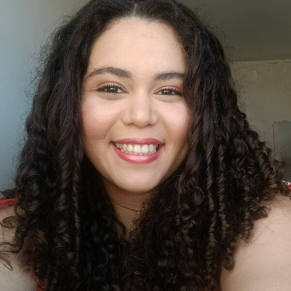 Laura - Natal,Rio Grande do Norte: Estudante de Redes de Computadores, técnica em informática dá ...