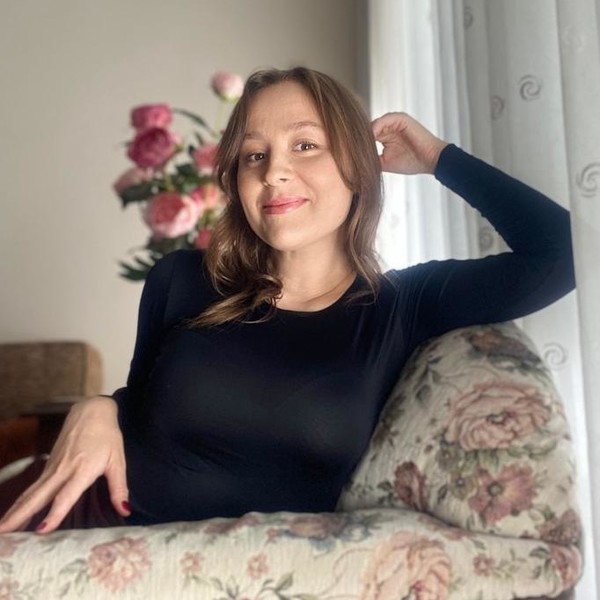 Maria - Rusça öğretmeni - 300 TL/saat