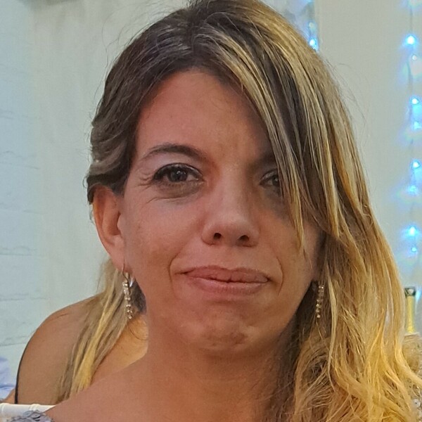 Mariela - profesor de matemáticas - US$1/h