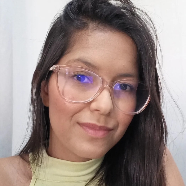 Nathalia : Em formação mas disposta a ajudar quem está começando ️ vem ...