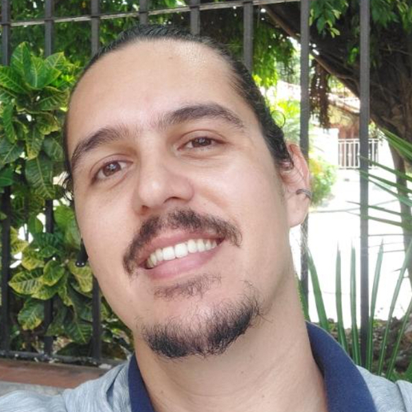 Brian - Cancún,: Lic. en Ciencias Alimentarias en la Universidad de La ...