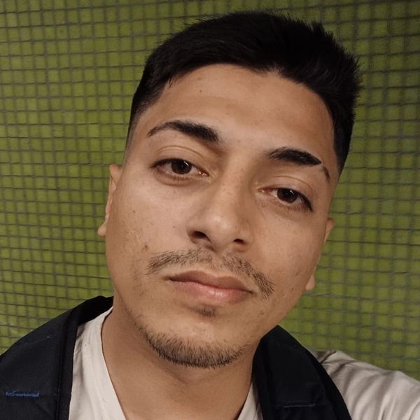 Leonel - Profe de programación - 9€/h - 4 opiniones