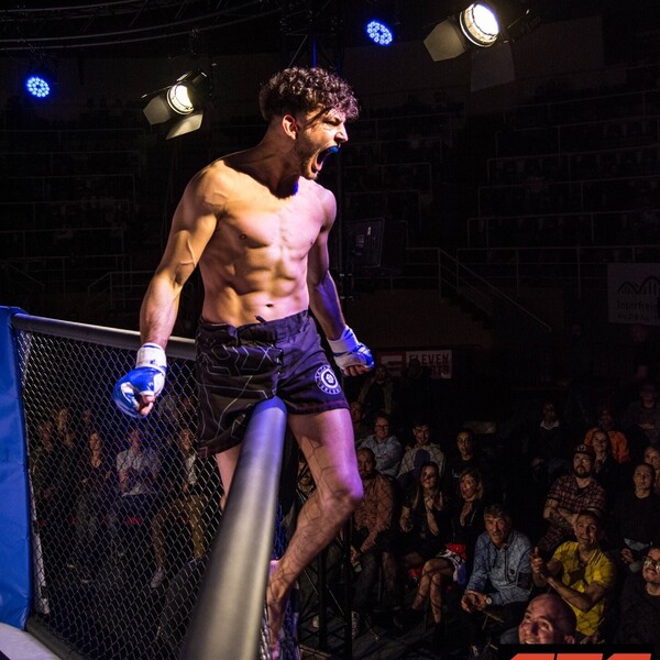 Gurkan - Leraar boksen - €50/u - 7 beoordelingen - 5 Begeleide leerlingen