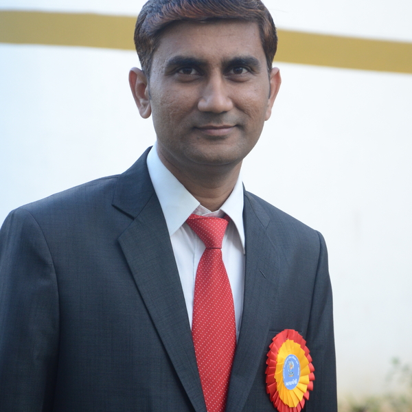 URMIL - Maths tutor - 714$/h